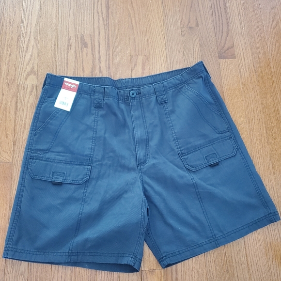 Wrangler | Shorts | Wrangler Authentics Utility Cargo Hiker Shorts Mens ...